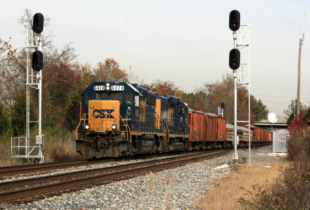 CSX 6424 at Rossville interlocking